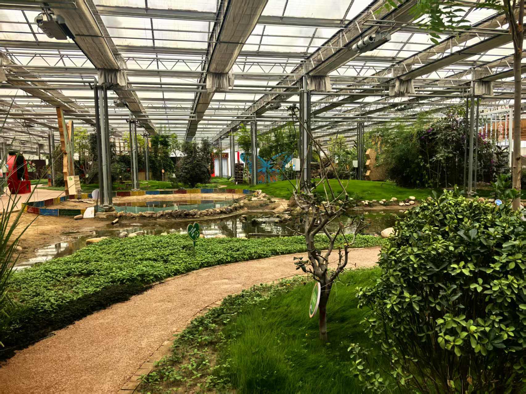 乌兰察布：科技犁铧耕沃野 “薯都”新景绘振兴